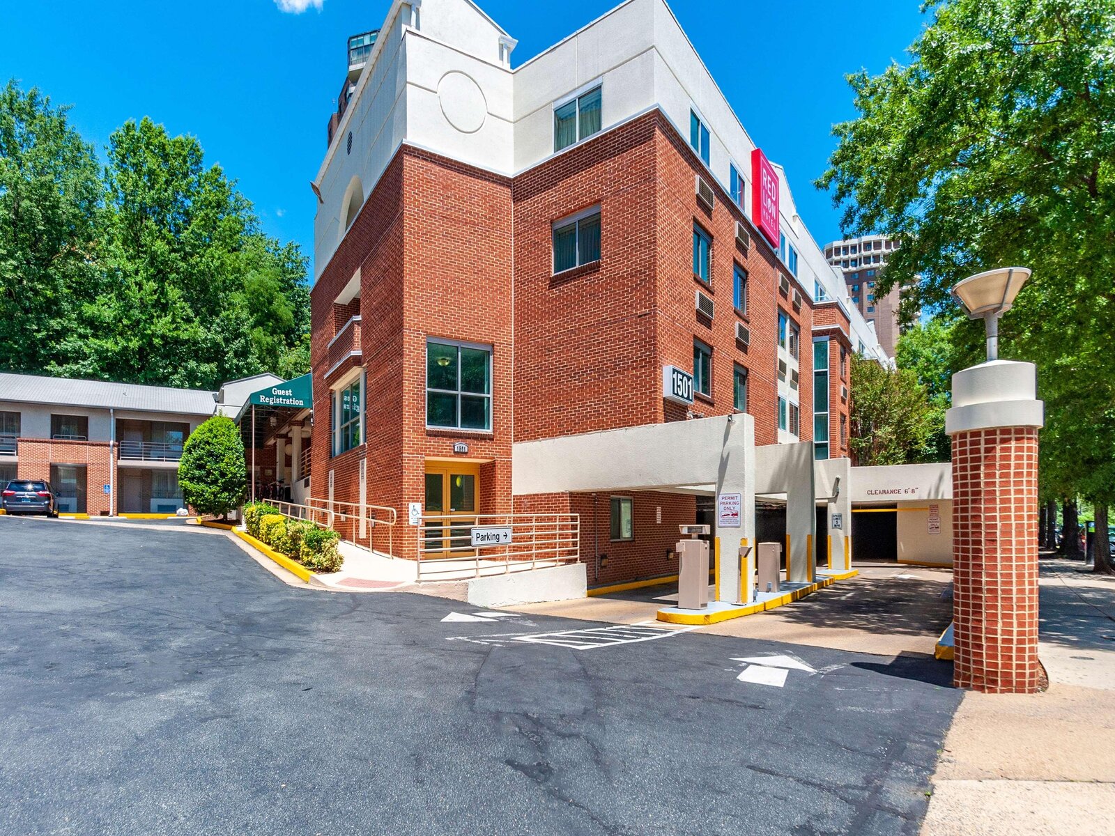 Hotel Red Lion Hotel Arlington Rosslyn / Iwo Jima in Arlington günstig ...