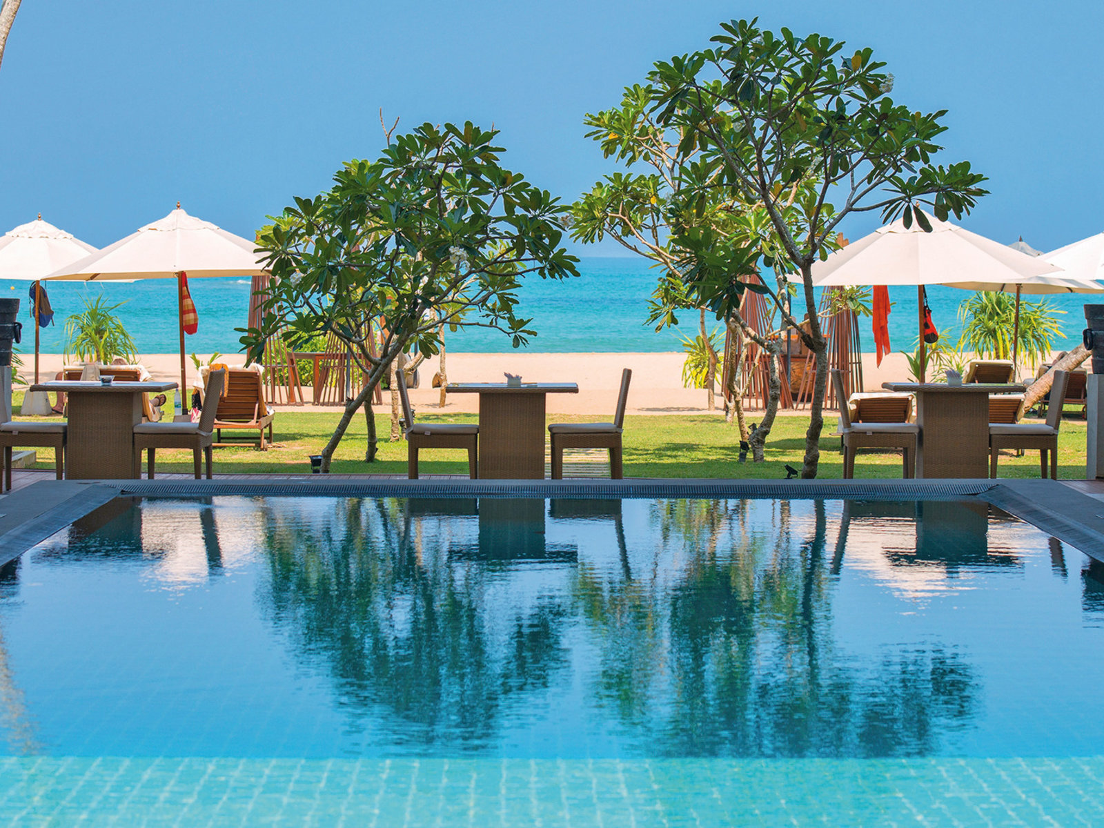 Hotel Shinagawa Beach Resort Balapitiya in Ahungalla günstig buchen bei ...