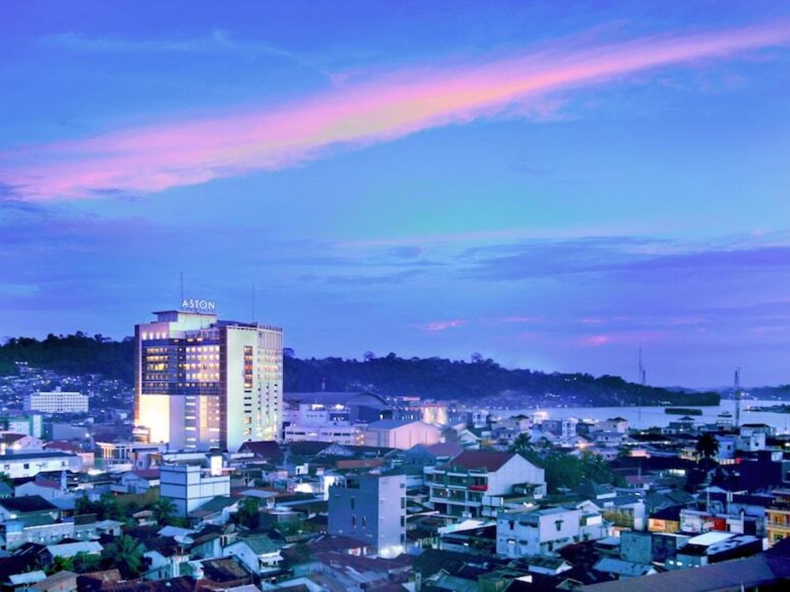 Hotel Aston Samarinda Hotel & Convention Center in Samarinda günstig ...