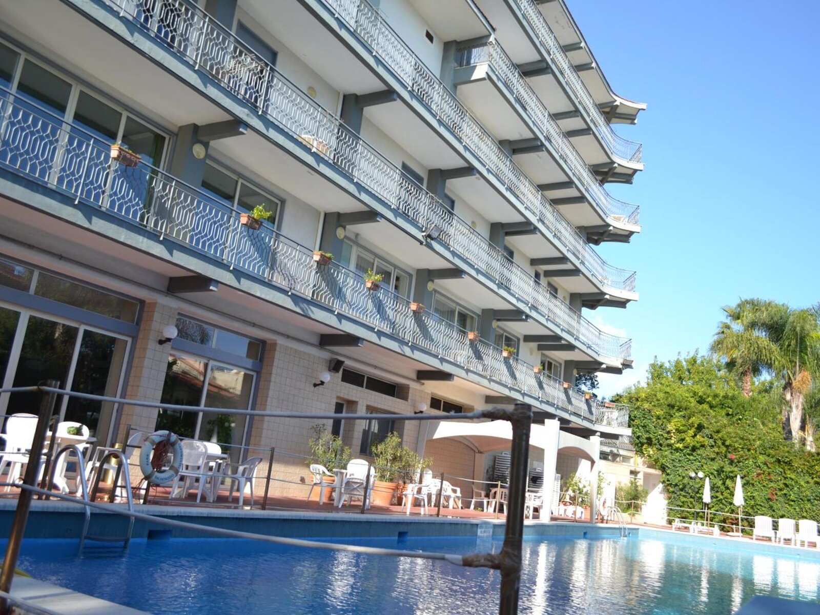 Hotel Wave Hotel in Acireale günstig buchen bei TUI.com