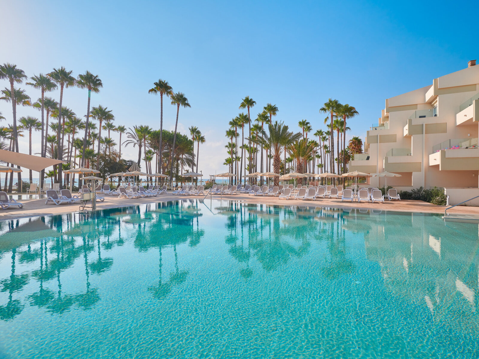 Hotel Hipotels Mediterraneo Club in Sa Coma günstig buchen bei TUI.com