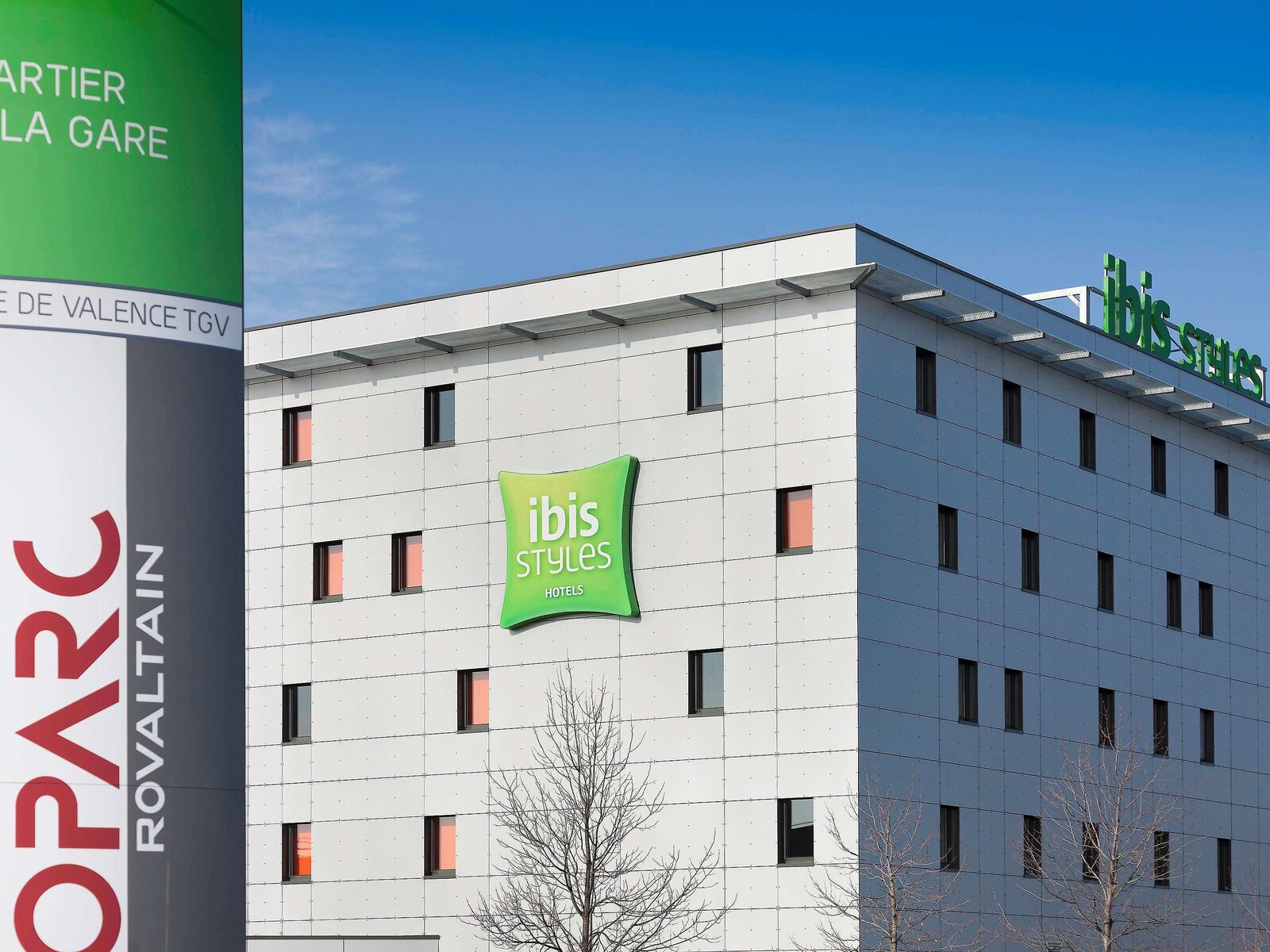Hotel ibis Styles Romans Valence Gare TGV in Valence günstig buchen bei ...