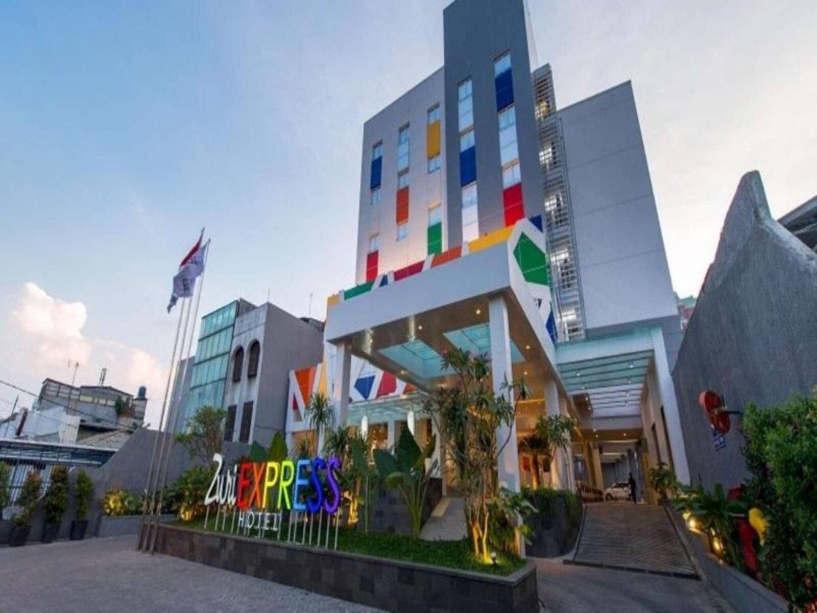 Hotel Zuri Express Mangga Dua in Jakarta günstig buchen bei TUI.ch