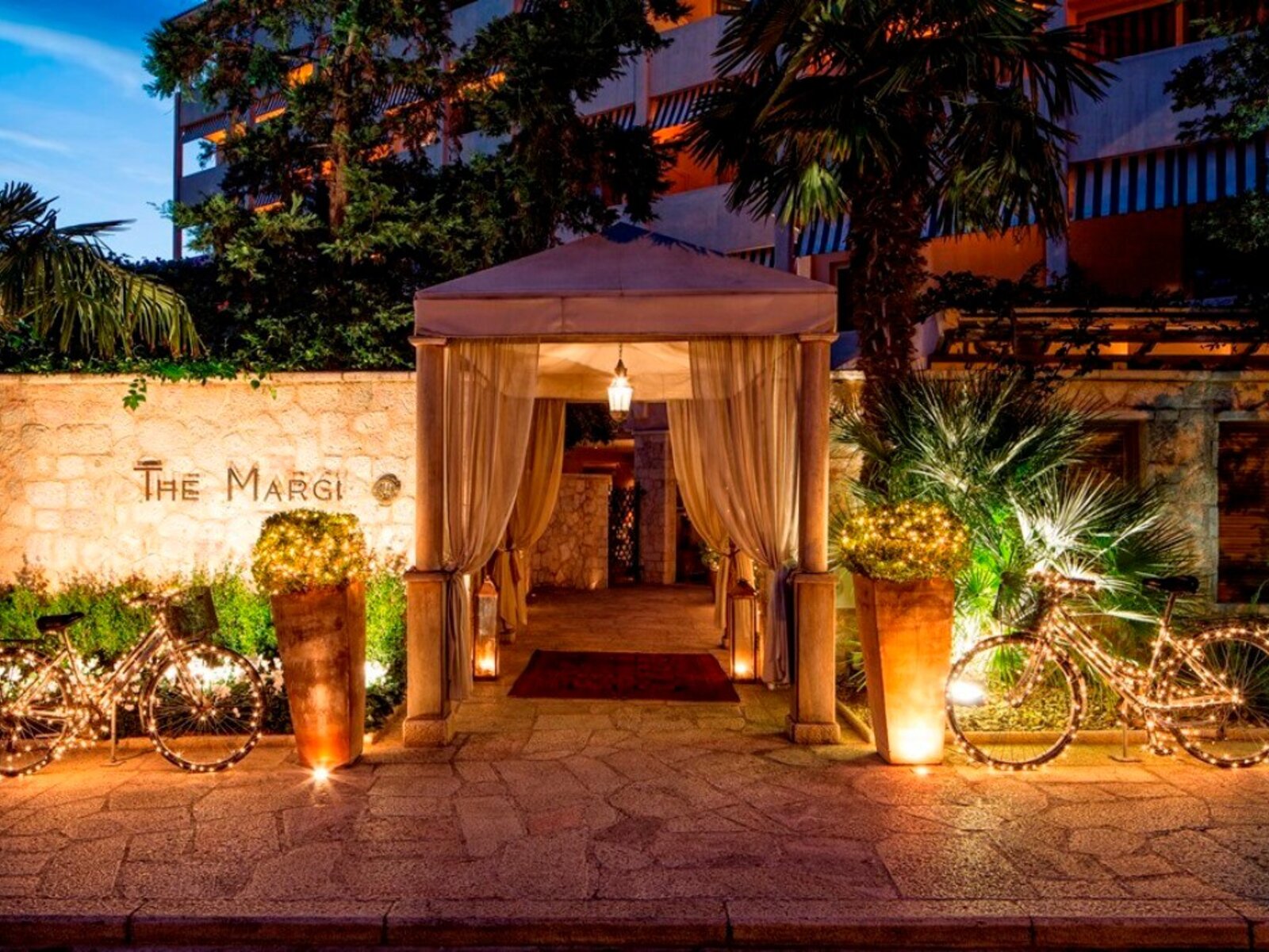 Hotel The Margi in Vouliagmeni günstig buchen bei TUI.com