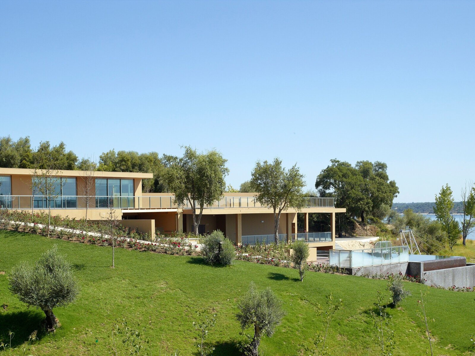 Hotel AP Lago Montargil Conference & Spa in Montargil günstig buchen ...