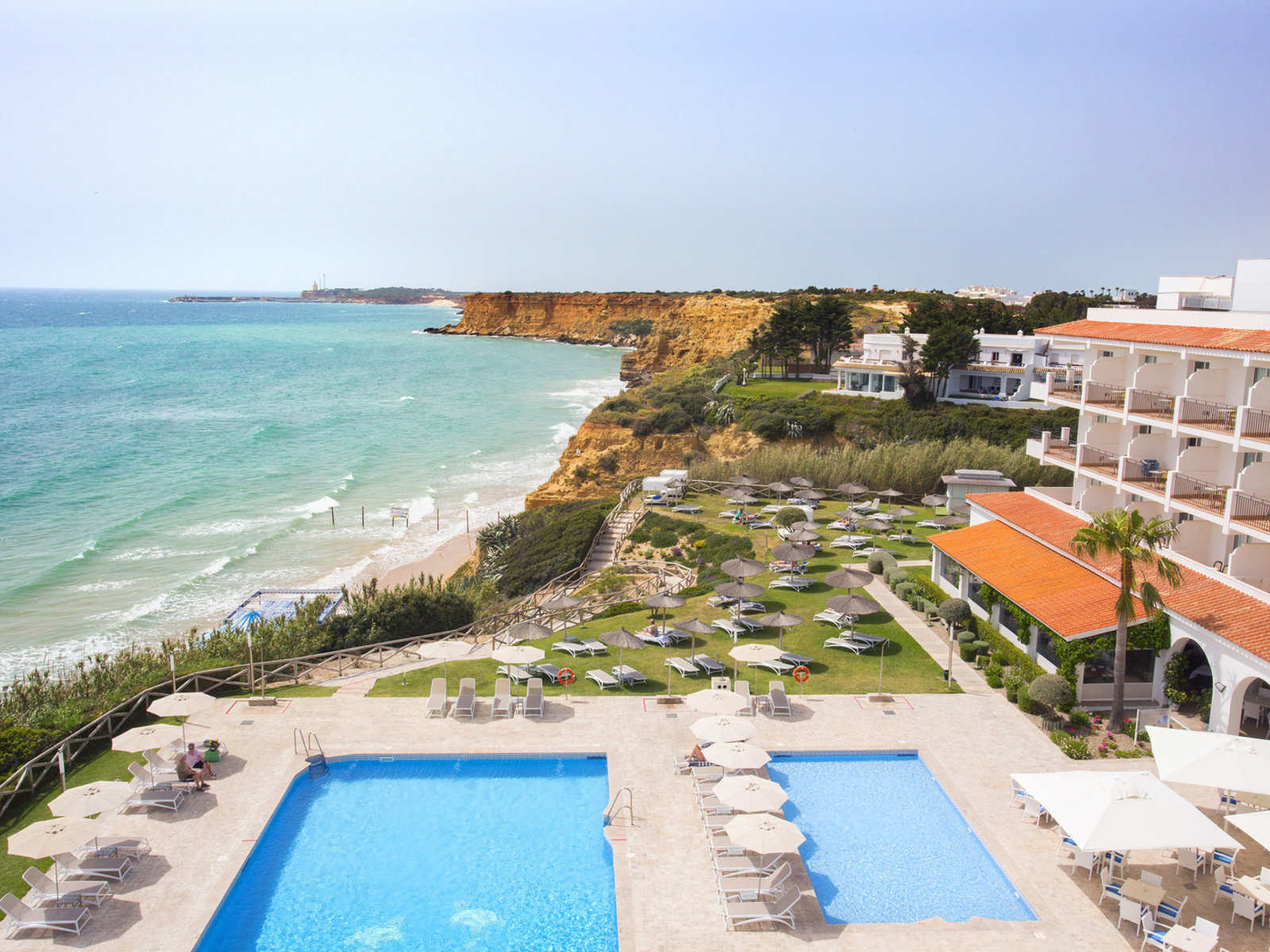 Hotel Hipotels Flamenco Conil in Conil de la Frontera günstig buchen ...
