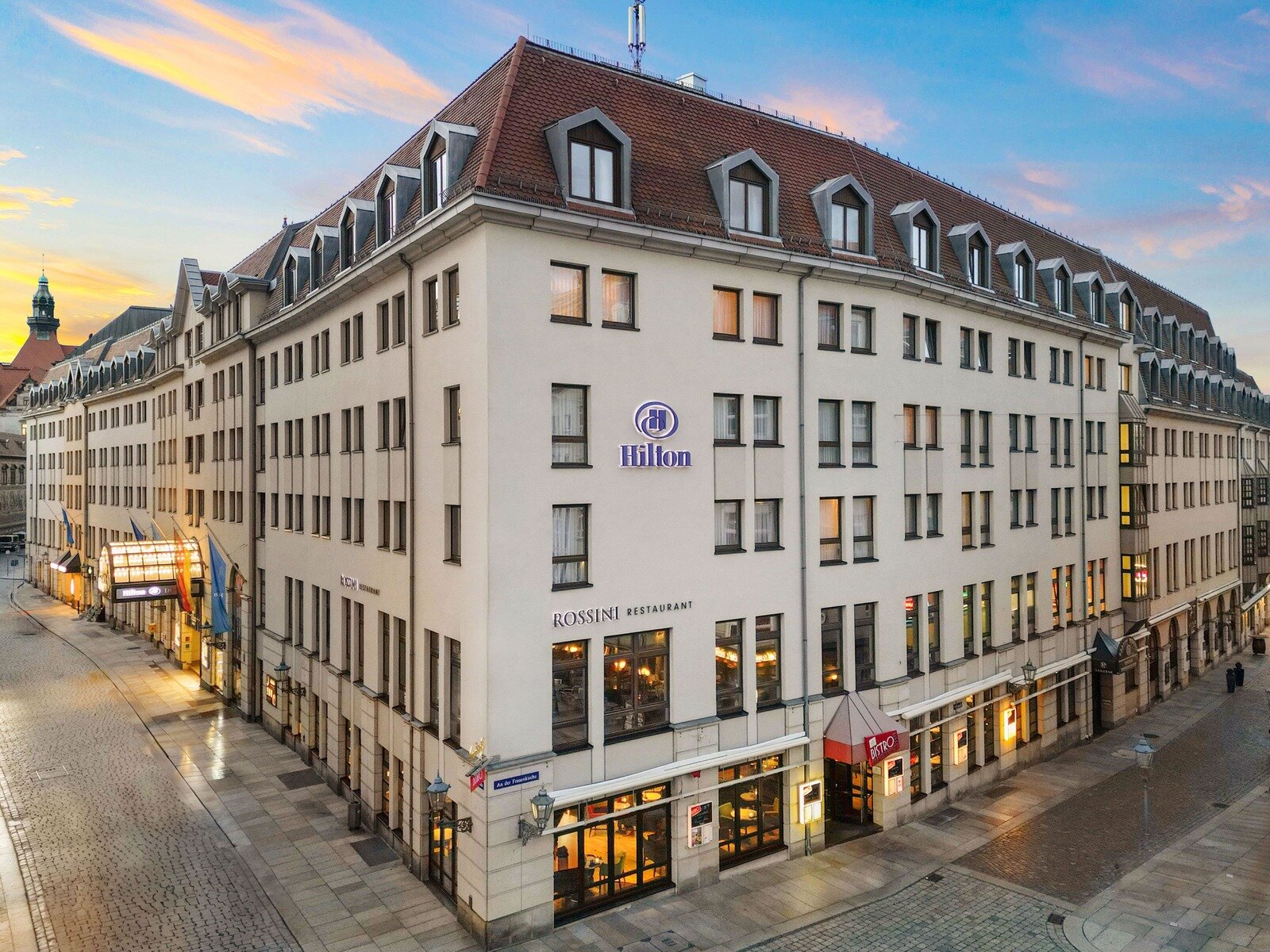 Hotel Hilton Dresden in Dresden günstig buchen bei TUI.com
