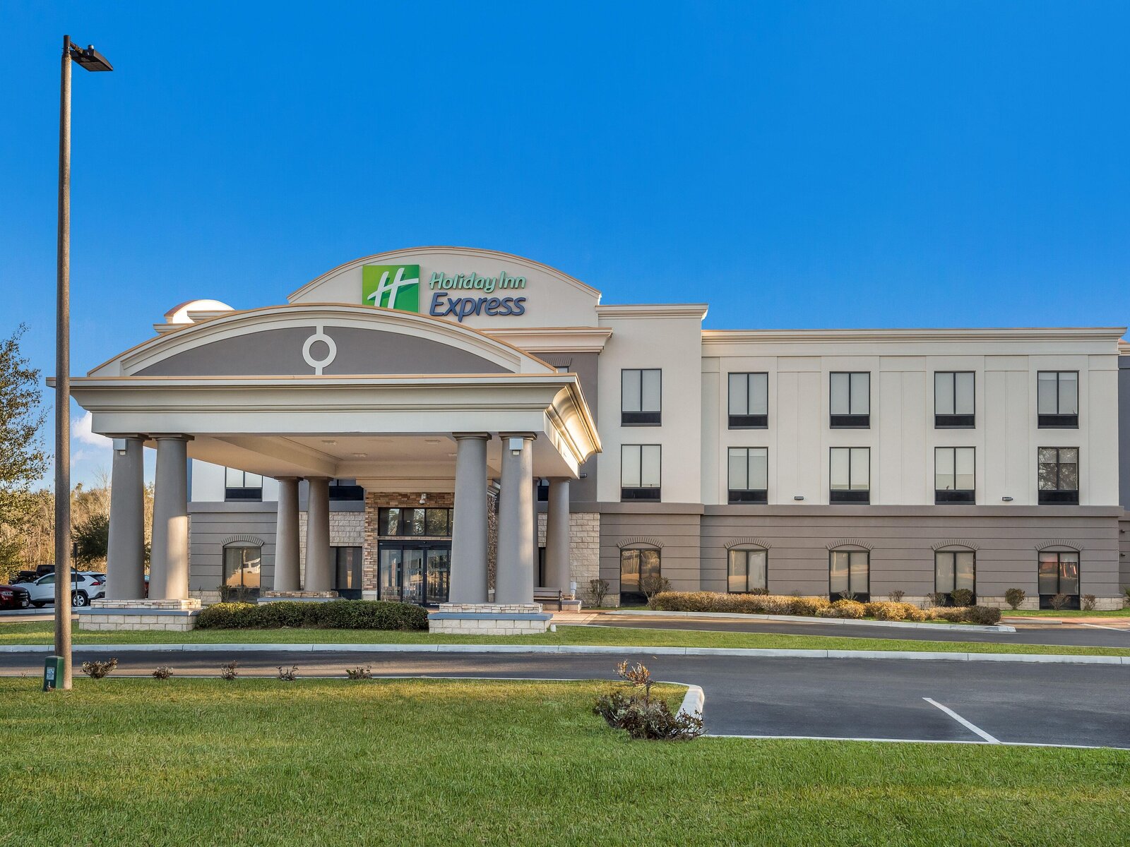 Hotel Holiday Inn Express Hotel & Suites Perry in Perry günstig buchen ...