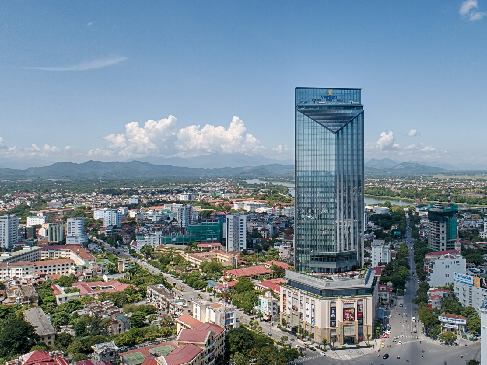 Hotel Meliá Vinpearl Hue in Hue günstig buchen bei TUI.at