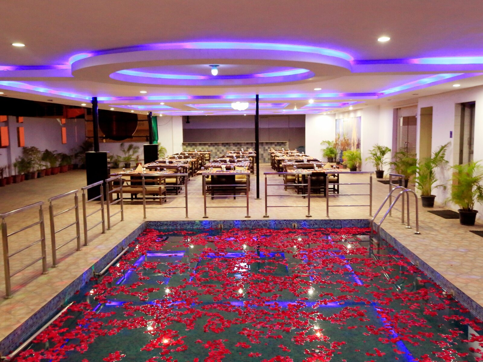 Hotel The Fern Residency Yeshwanthpur in Bangalore günstig buchen bei ...