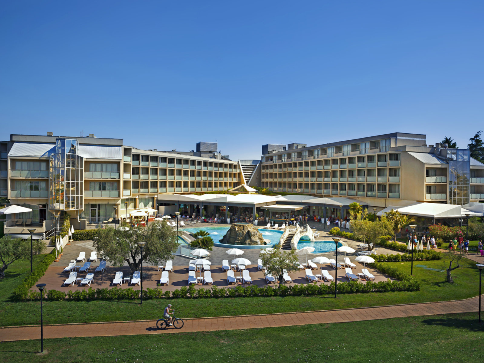 Hotel Aminess Vival Maestral Hotel in Novigrad günstig buchen bei TUI.com