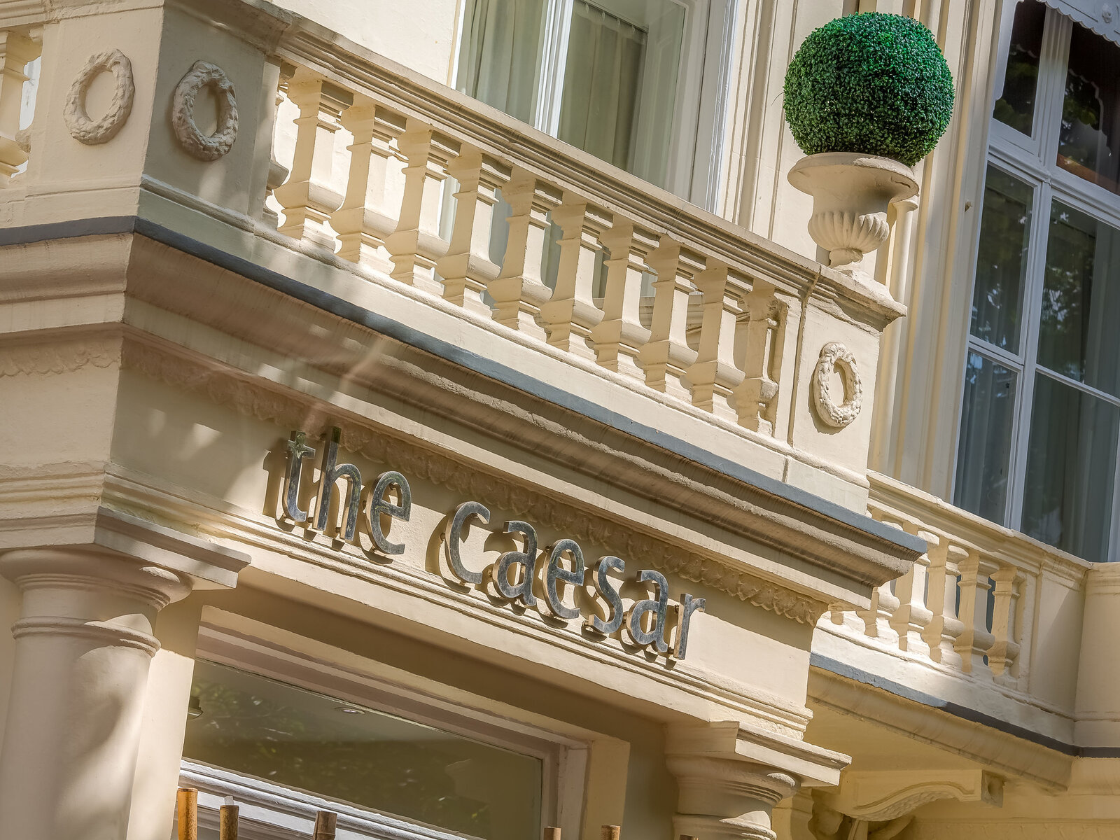 Hotel The Caesar in London günstig buchen bei TUI.com