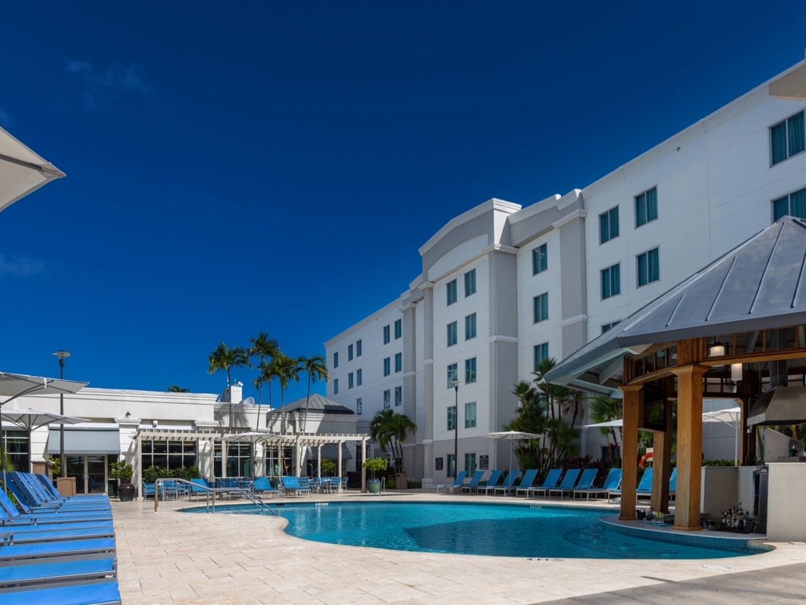 Hotel Hampton Inn & Suites San Juan in Puerto Rico günstig buchen bei ...