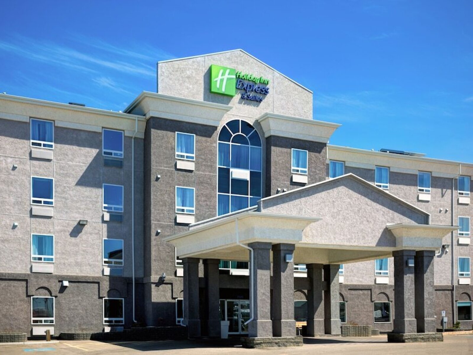Hotel Holiday Inn Express Hotel & Suites Prince Albert in Prince Albert ...
