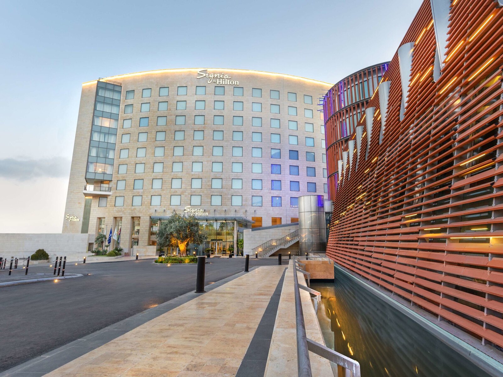 Hotel Signia by Hilton Amman in Amman günstig buchen bei TUI.at