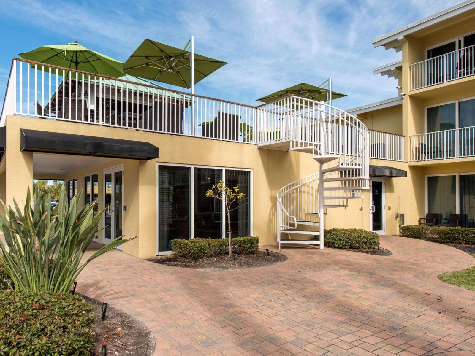 Hotel Treasure Bay Resort & Marina in Treasure Island günstig buchen ...