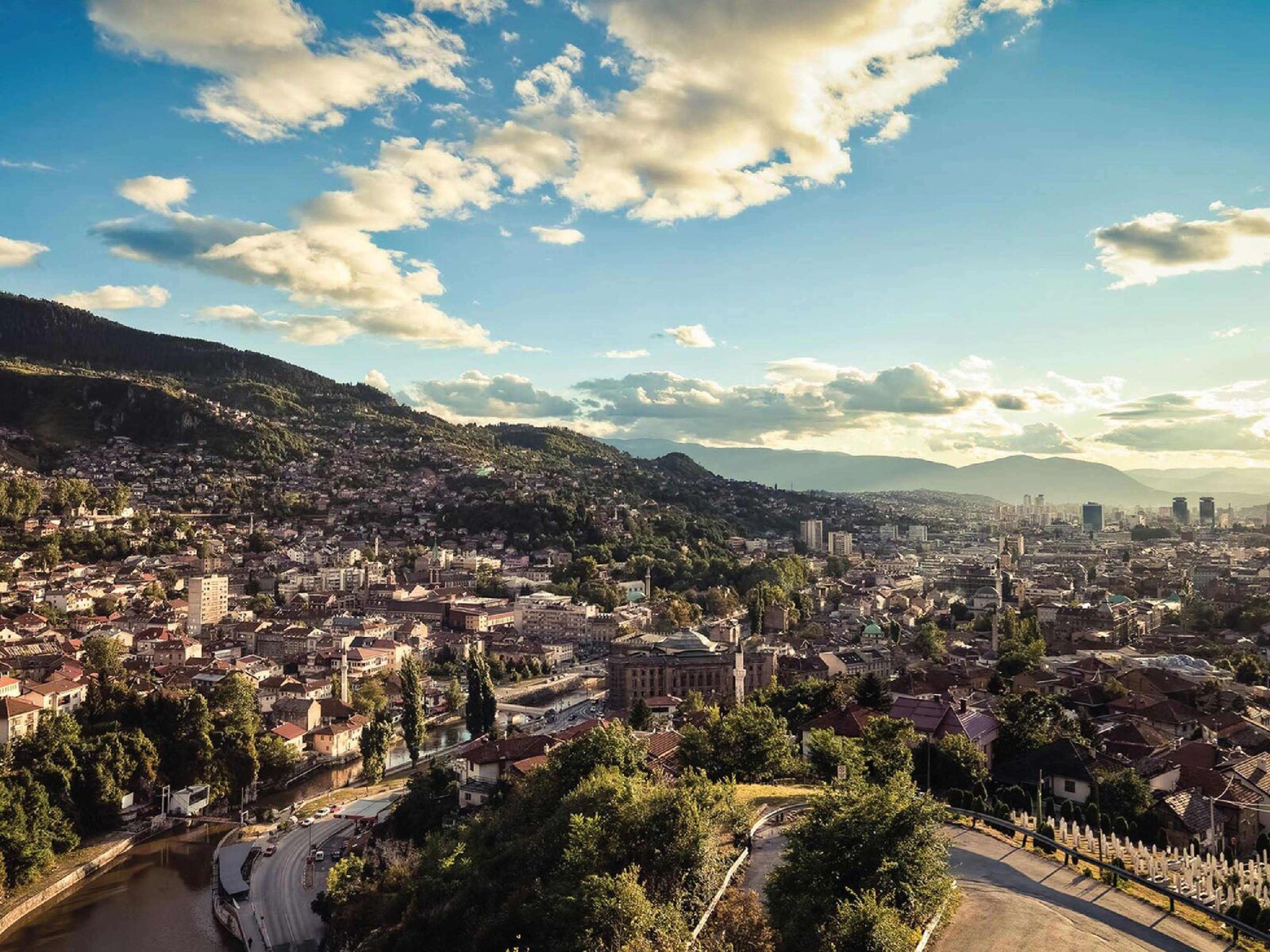 Swissotel Sarajevo - Sarajevo Urlaub inkl. Flug » ltur
