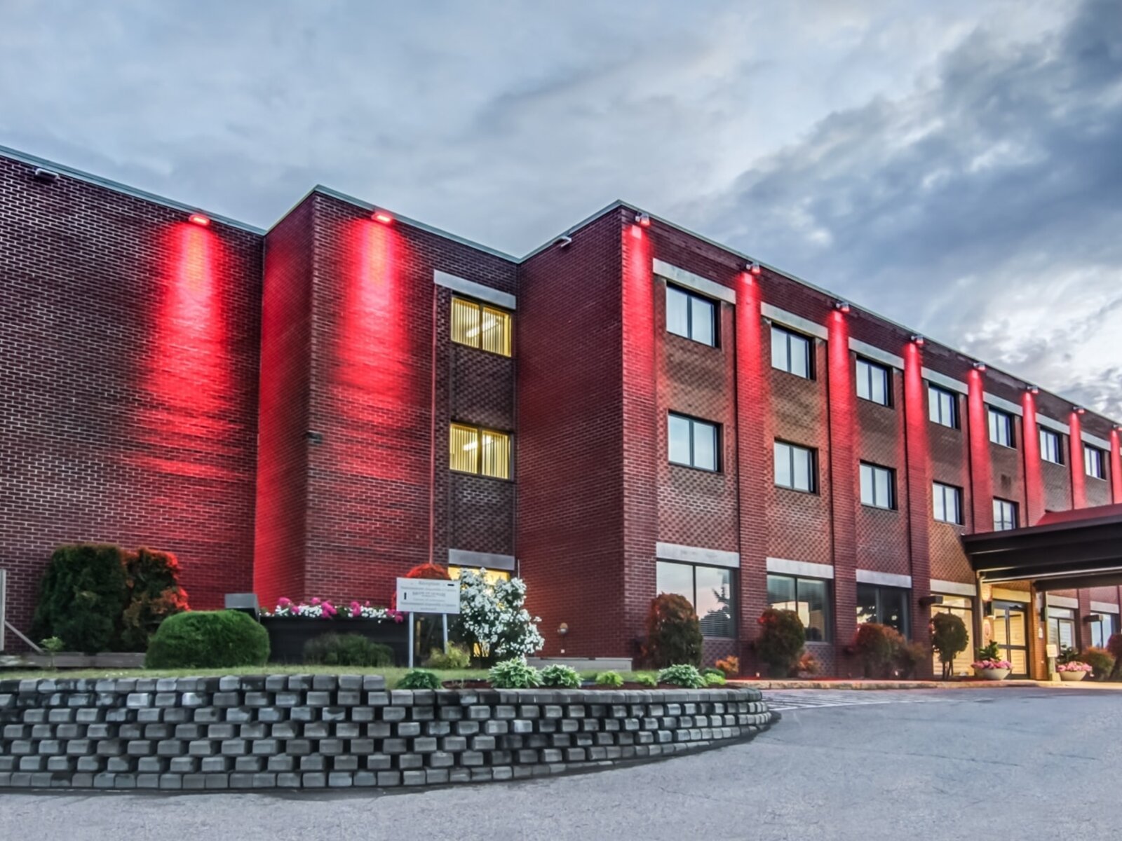 Hotel Hotel Chateau Roberval in Roberval günstig buchen bei TUI.com