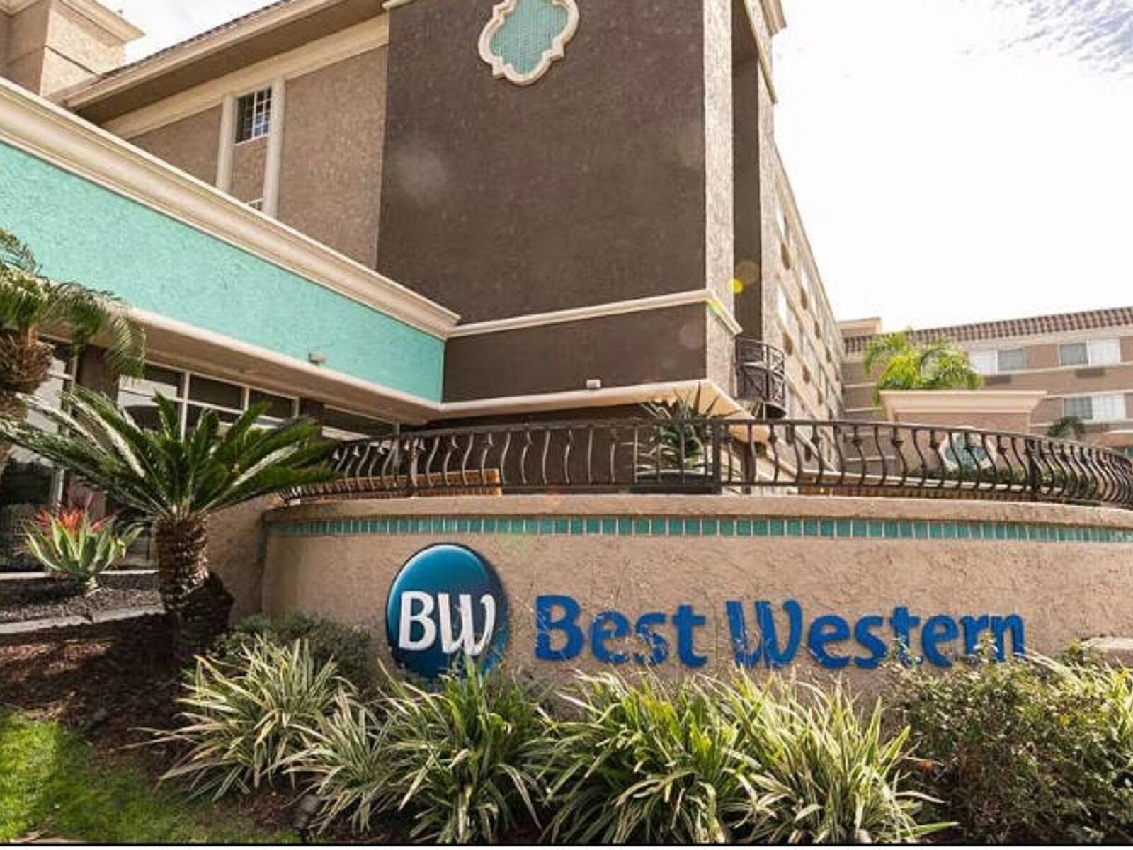 Hotel Best Western San Diego Zoo/SeaWorld Inn Suites in San Diego ...
