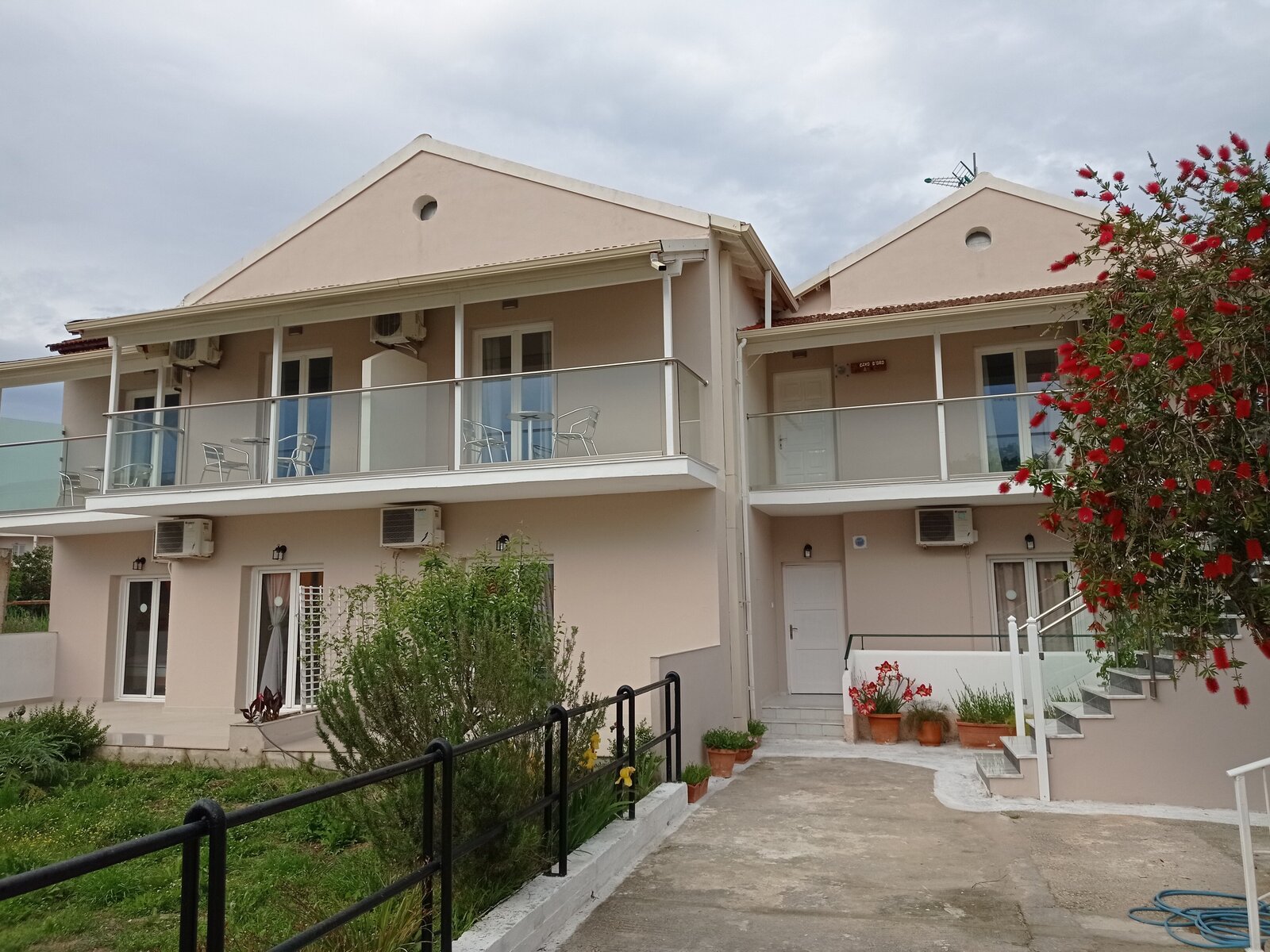 Hotel Cavo d'Oro Complex in Kavos günstig buchen bei TUI.com