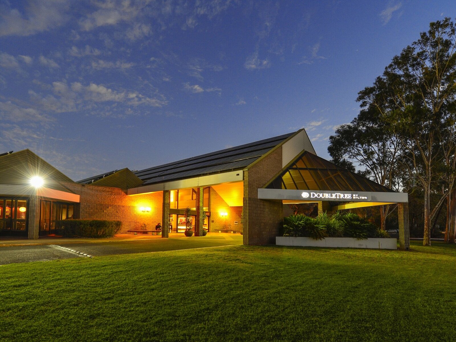 Hotel DoubleTree by Hilton Hotel Alice Springs in Alice Springs günstig ...