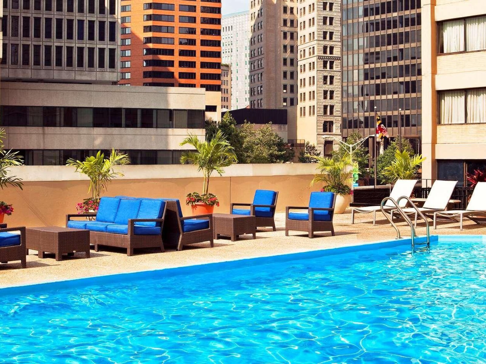 Hotel Radisson Hotel Baltimore Downtown-Inner Harbor in Baltimore ...