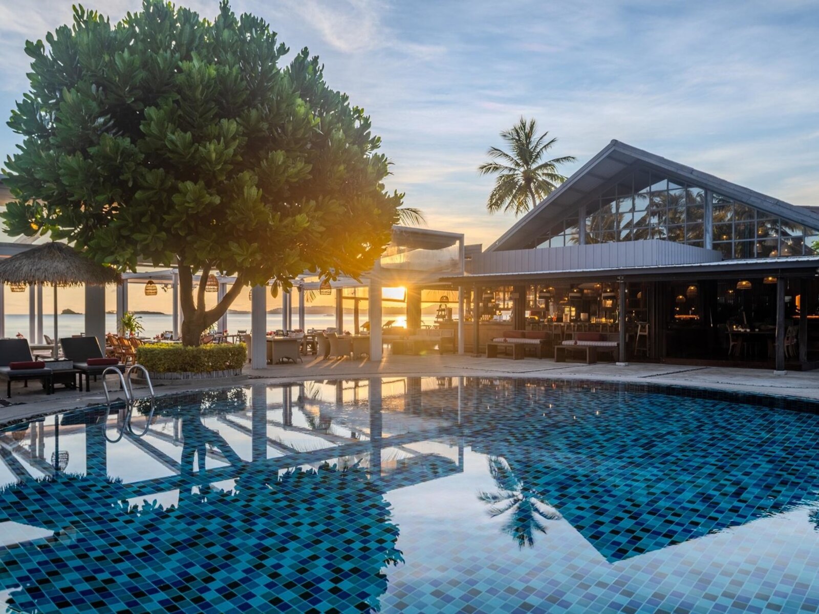 Hotel NH Collection Samui Peace Resort in Bophut Beach günstig buchen ...