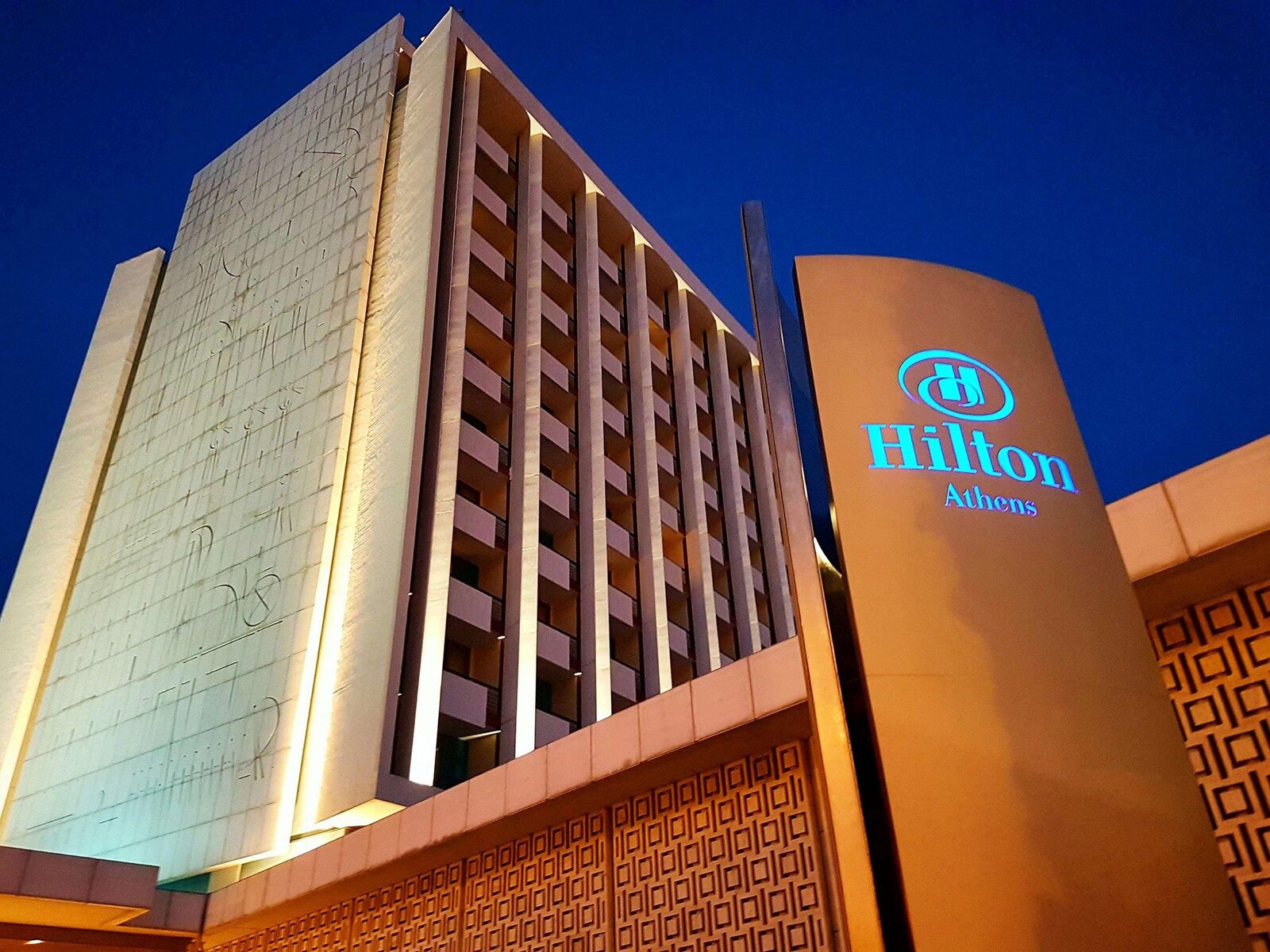 Hotel Hilton Athens in Athen günstig buchen bei TUI.com