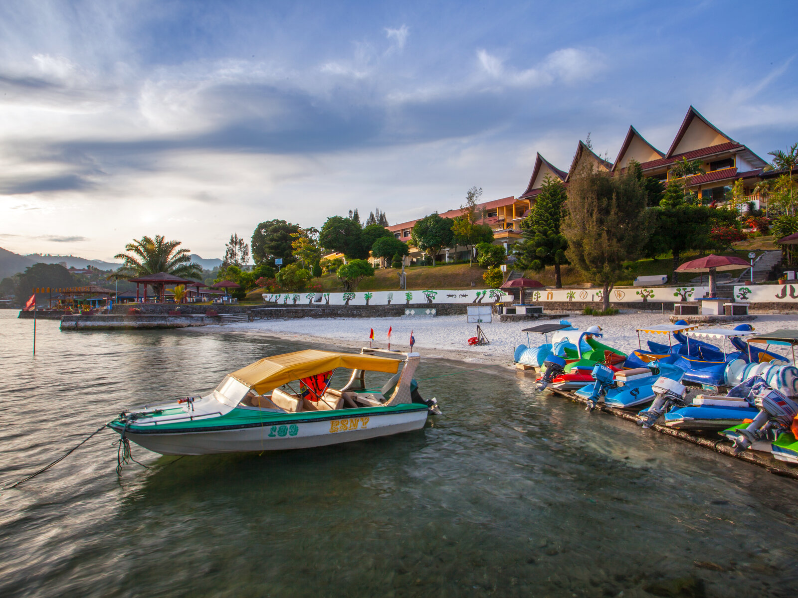 Inna Parapat - Parapat séjour avec vol inclus » ltur