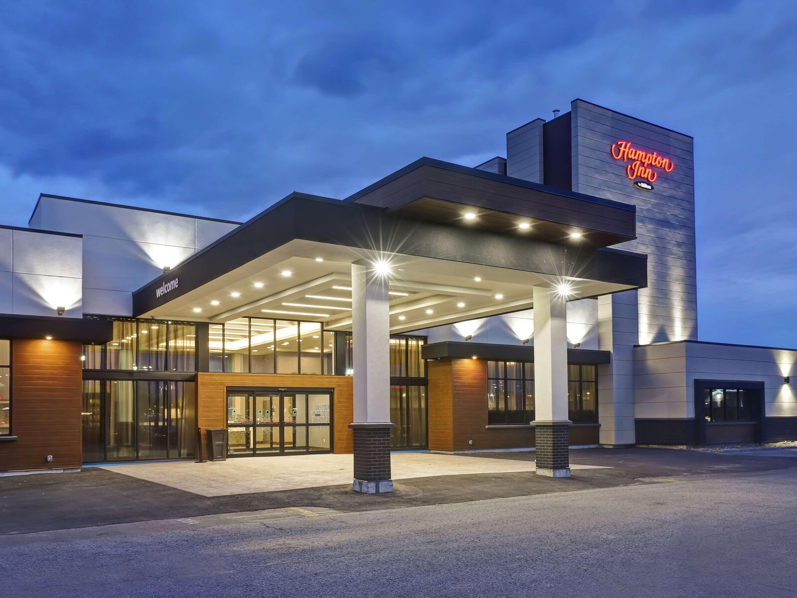 Hotel Hampton Inn by Hilton St. Catharines Niagara in St. Catharines ...