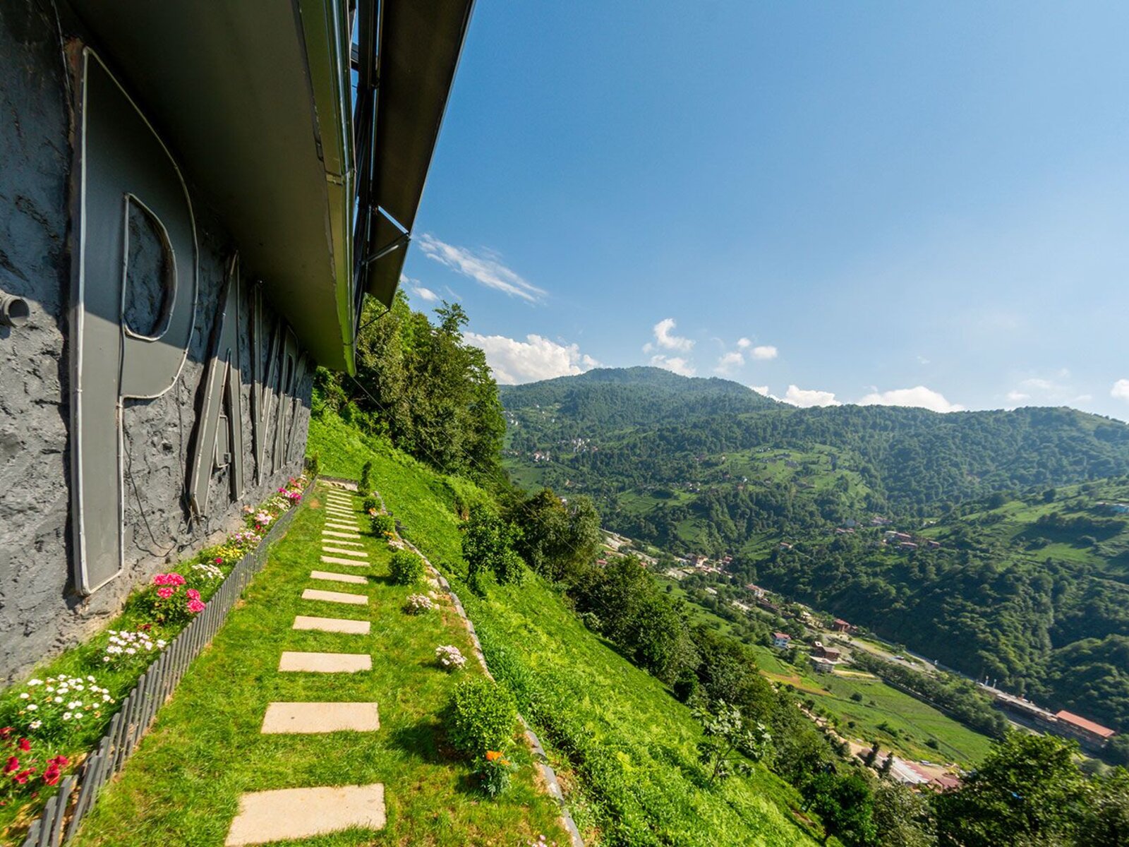 Hotel Pavri Suit Bungalov in Ardesen günstig buchen bei TUI.com