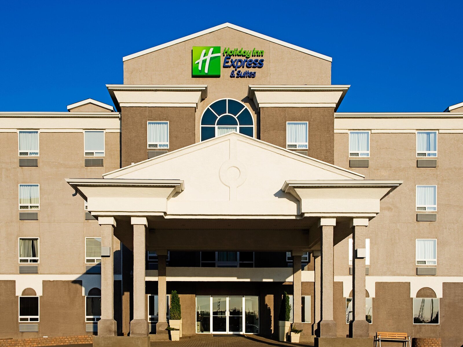 Hotel Holiday Inn Express & Suites Regina - South in Regina günstig ...