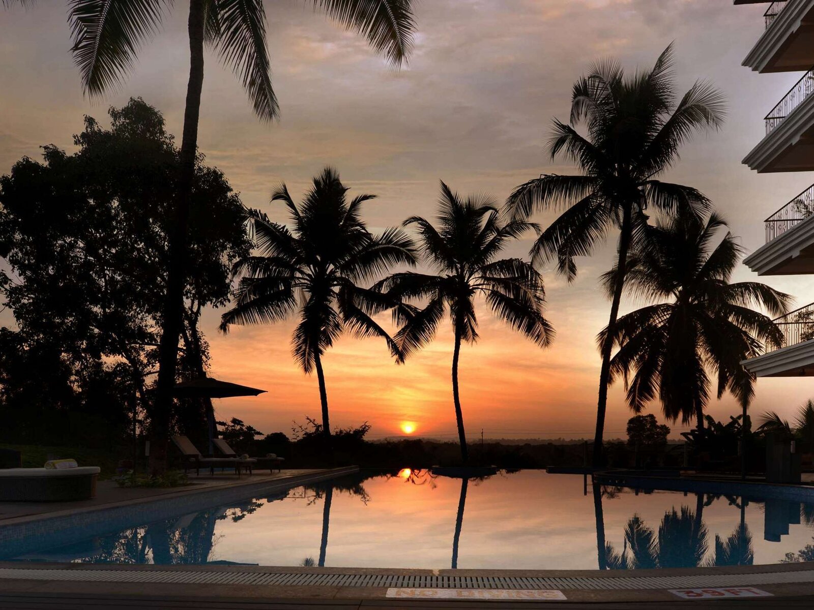 Hotel Golden Tulip Goa in Candolim Beach günstig buchen bei TUI.com