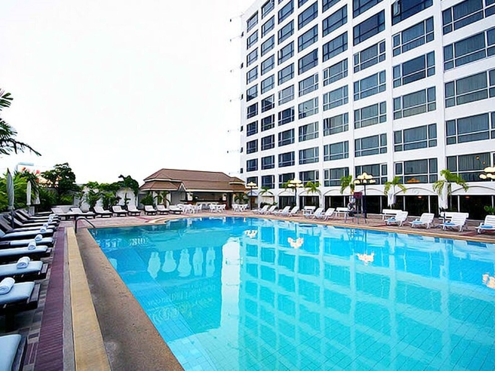 Hotel Bangkok Palace in Bangkok günstig buchen bei TUI.at