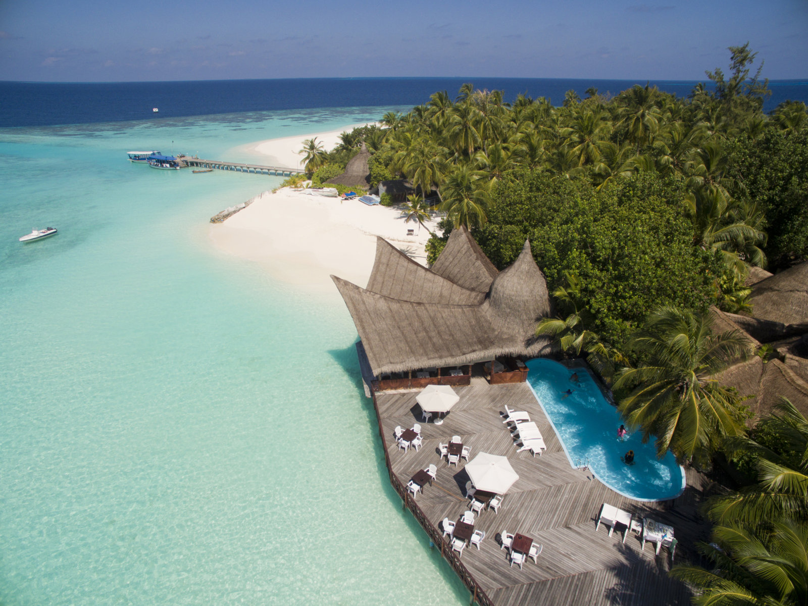 Hotel Thulhagiri Island Resort and Spa in Nord-Male-Atoll günstig ...