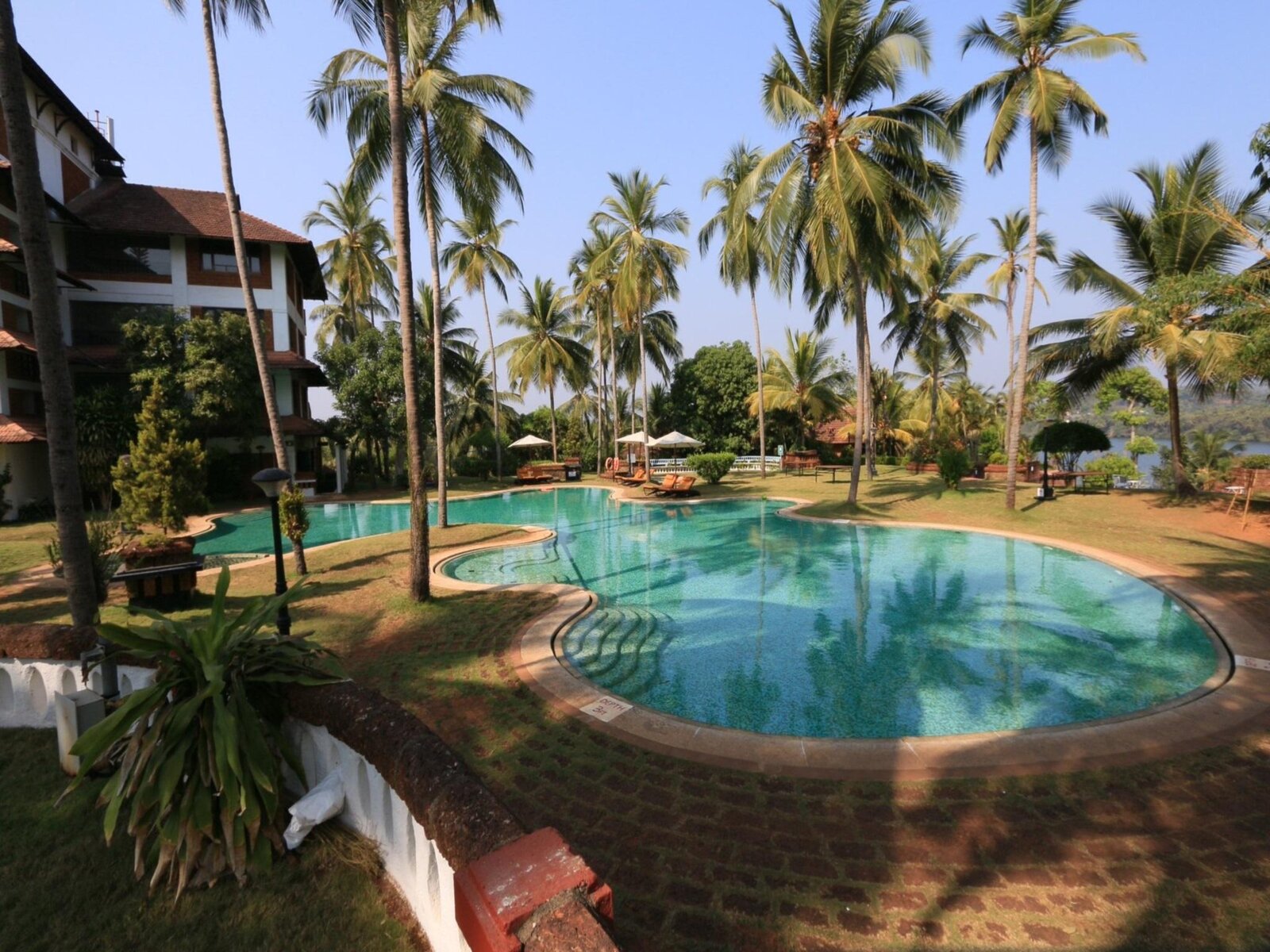 Hotel The Raviz Resort & Spa Kadavu in Kozhikode günstig buchen bei TUI.com