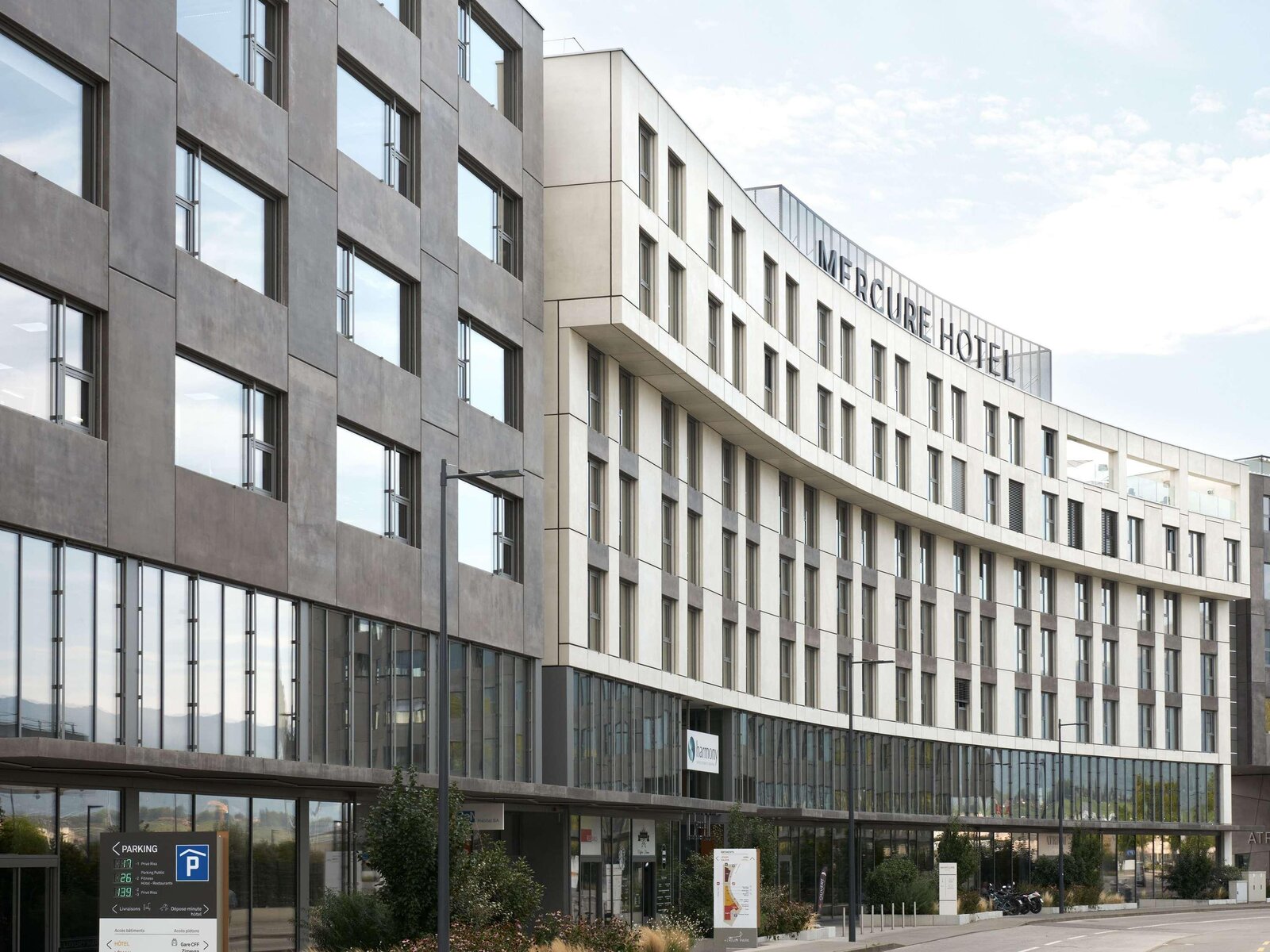 Hotel Mercure Geneva Airport in Genf günstig buchen bei TUI.com