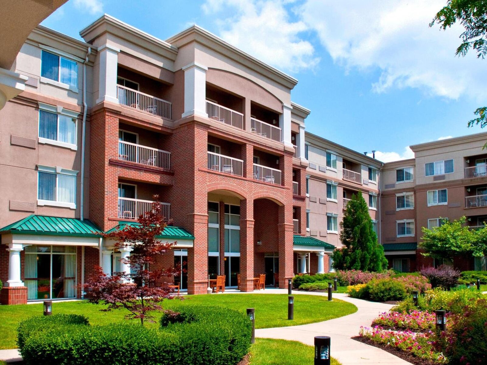 Hotel Courtyard Basking Ridge in Basking Ridge günstig buchen bei TUI.com