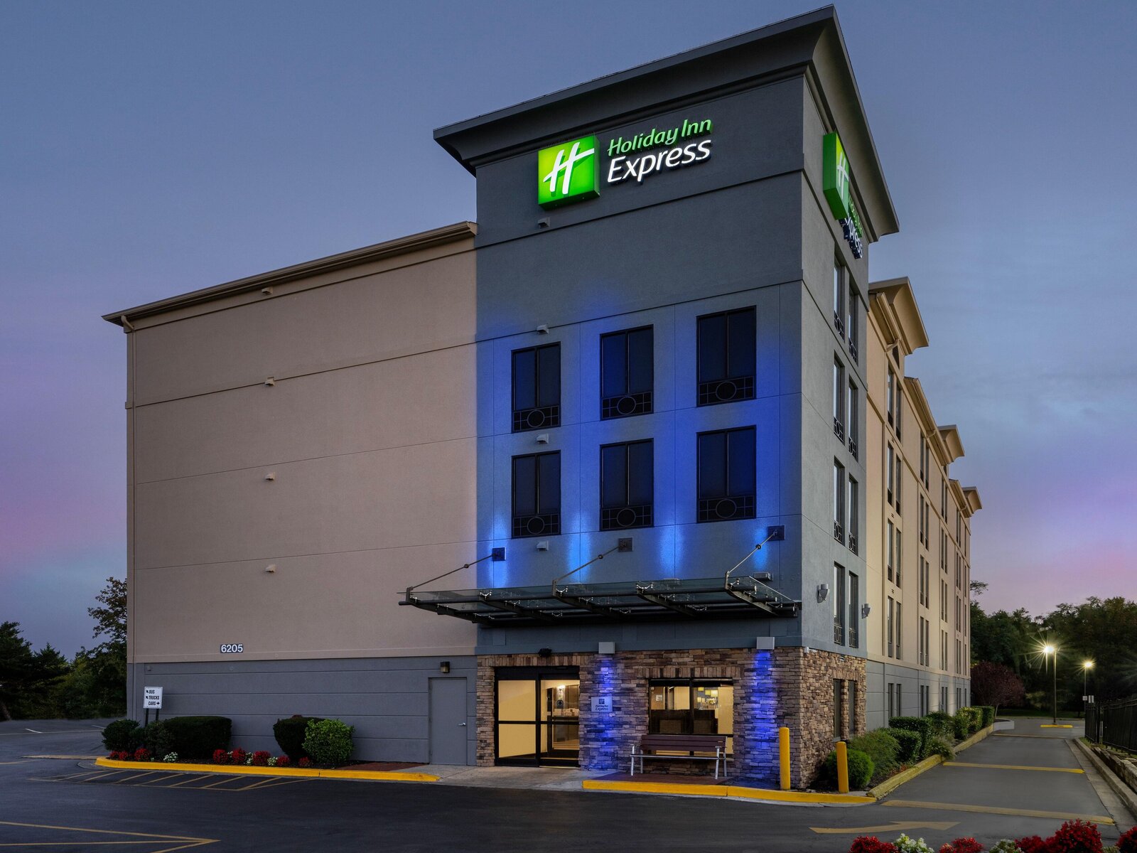 Hotel Holiday Inn Express Washington DC - BW Parkway in Hyattsville ...