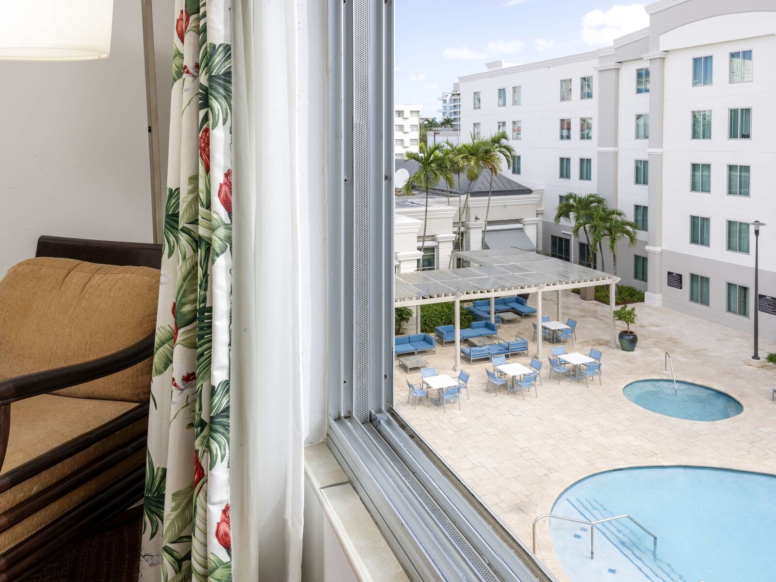 Hotel Hampton Inn & Suites San Juan in Puerto Rico günstig buchen bei ...