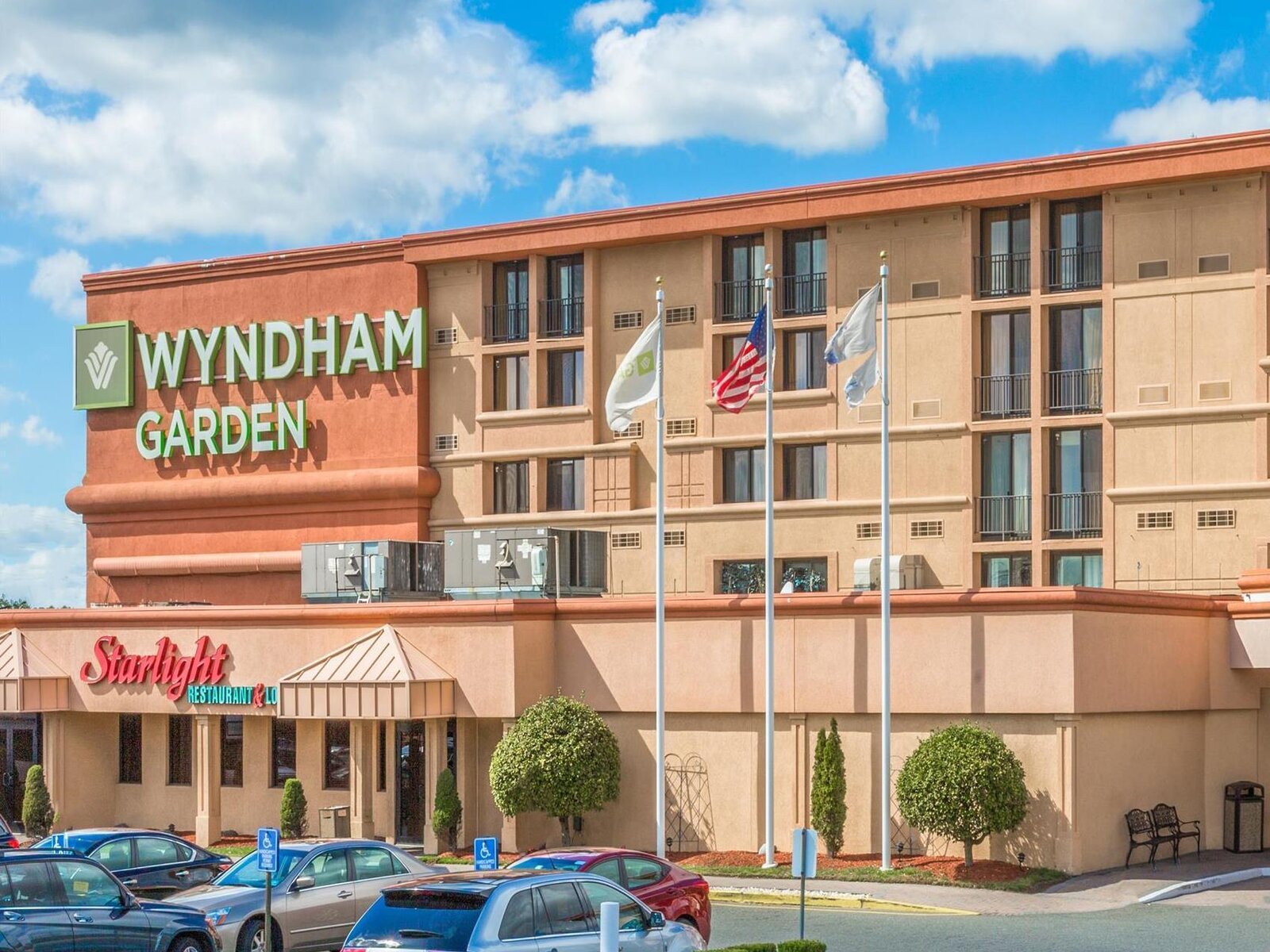Hotel Wyndham Garden Hotel Newark Airport in Newark günstig buchen bei ...