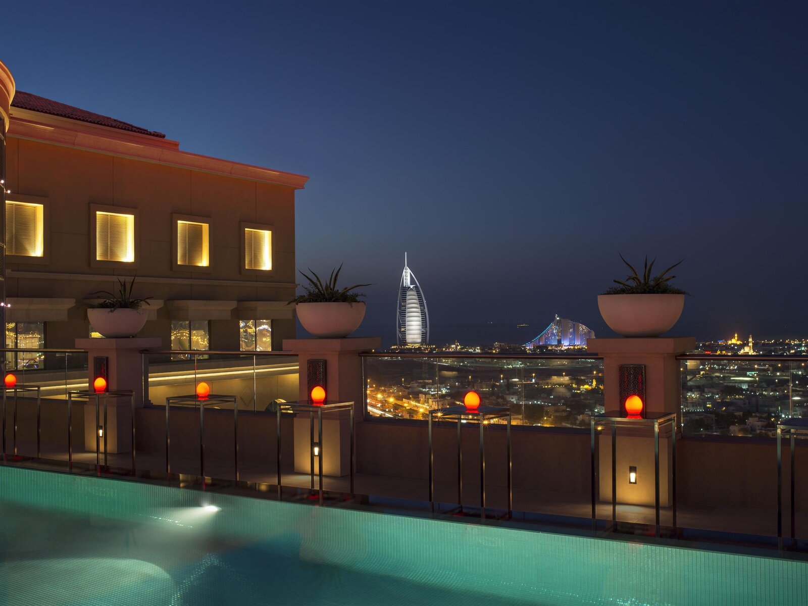 Hotel Sheraton Mall of the Emirates Hotel, Dubai in Dubai, Al Barsha ...