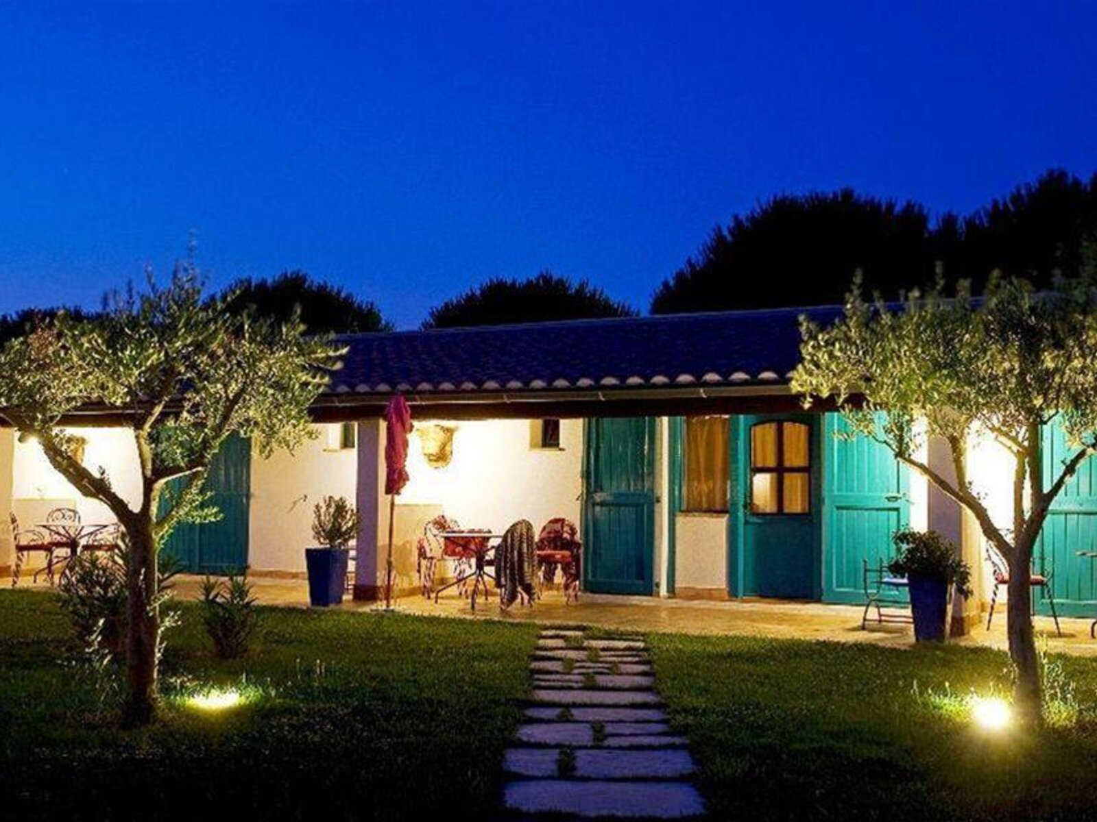Hotel Relais de LOustau Camarguen in Port Camargue günstig buchen bei ...