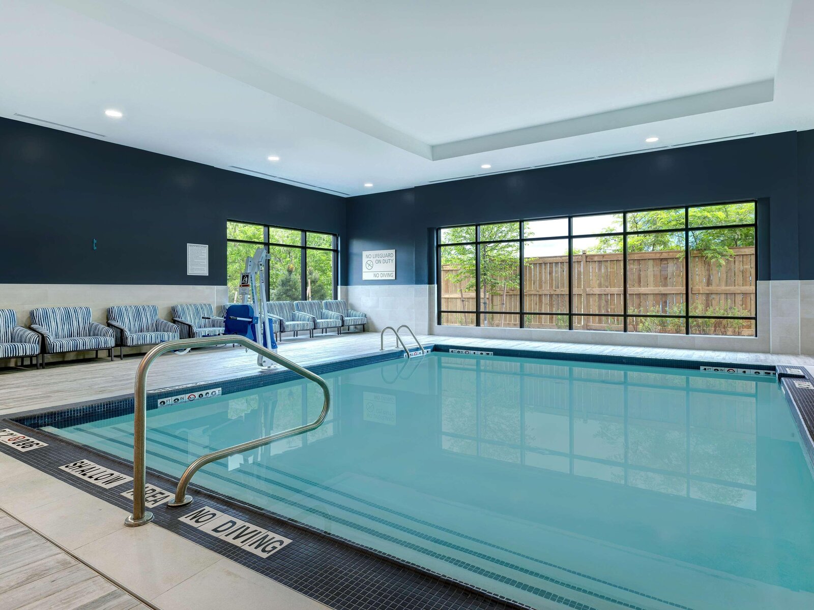 Hotel Hampton Inn & Suites by Hilton Burlington Toronto in Burlington ...