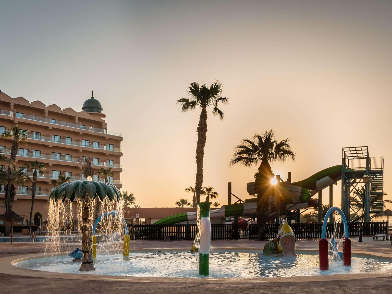 Hotel ALEGRIA Colonial Mar Aquafun in Roquetas de Mar günstig buchen ...
