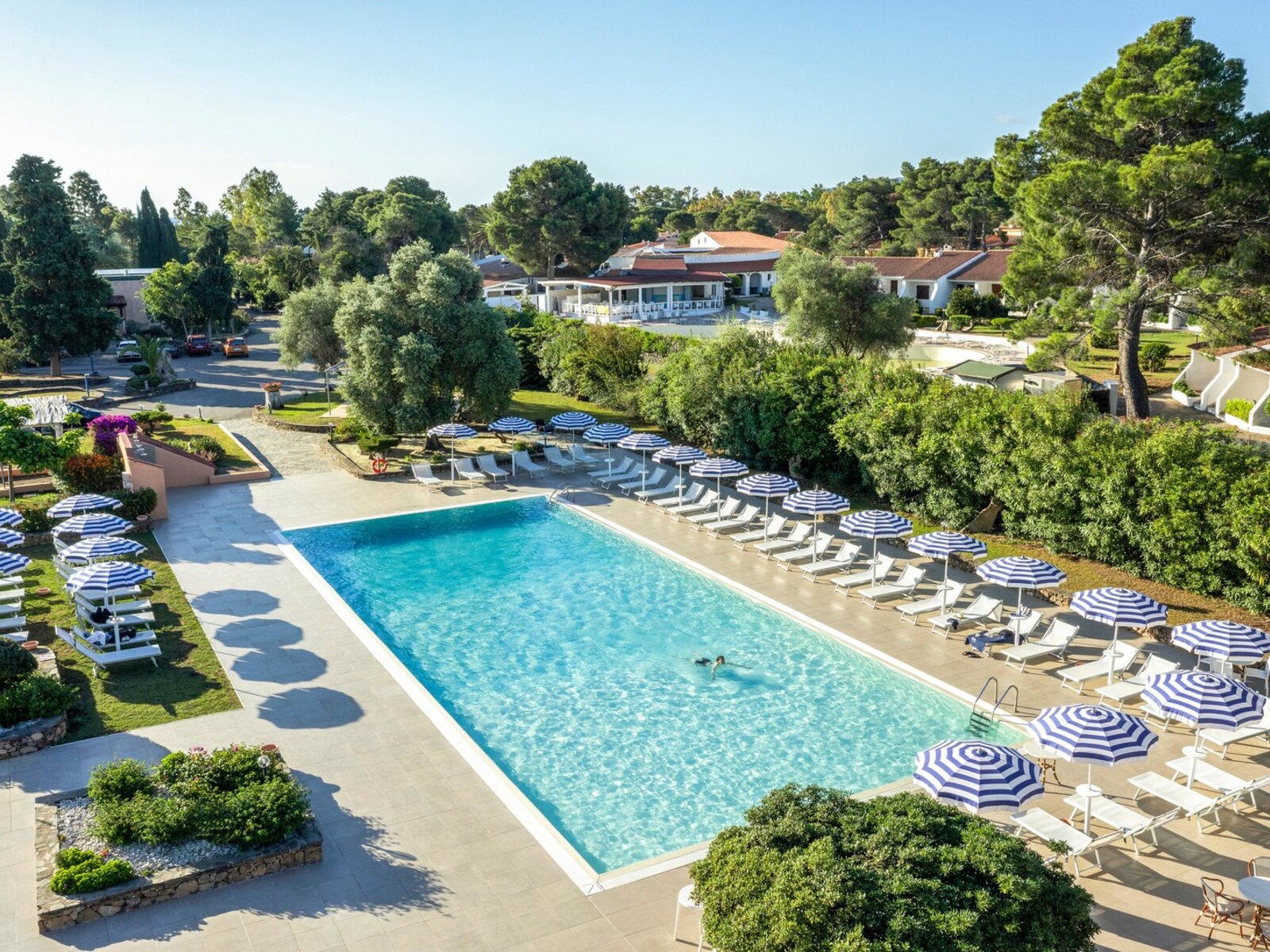 Hotel TUI BLUE Budoni in Budoni günstig buchen bei TUI.com