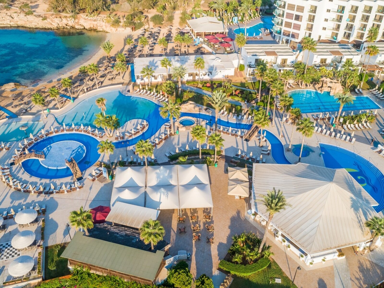 Hotel Adams Beach Hotel in Ayia Napa günstig buchen bei TUI.com