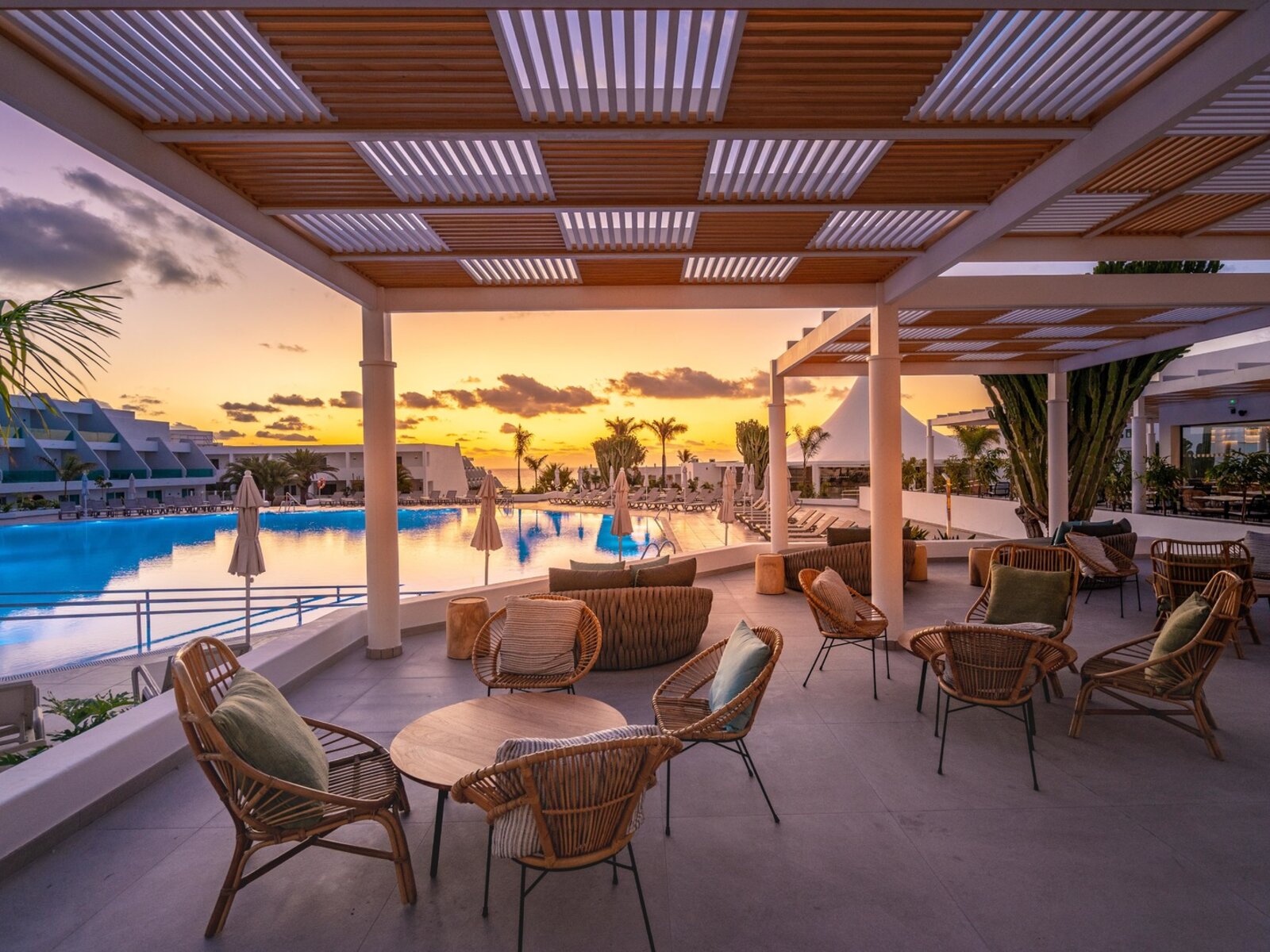 Radisson Blu Lanzarote - Costa Teguise Urlaub inkl. Flug » ltur