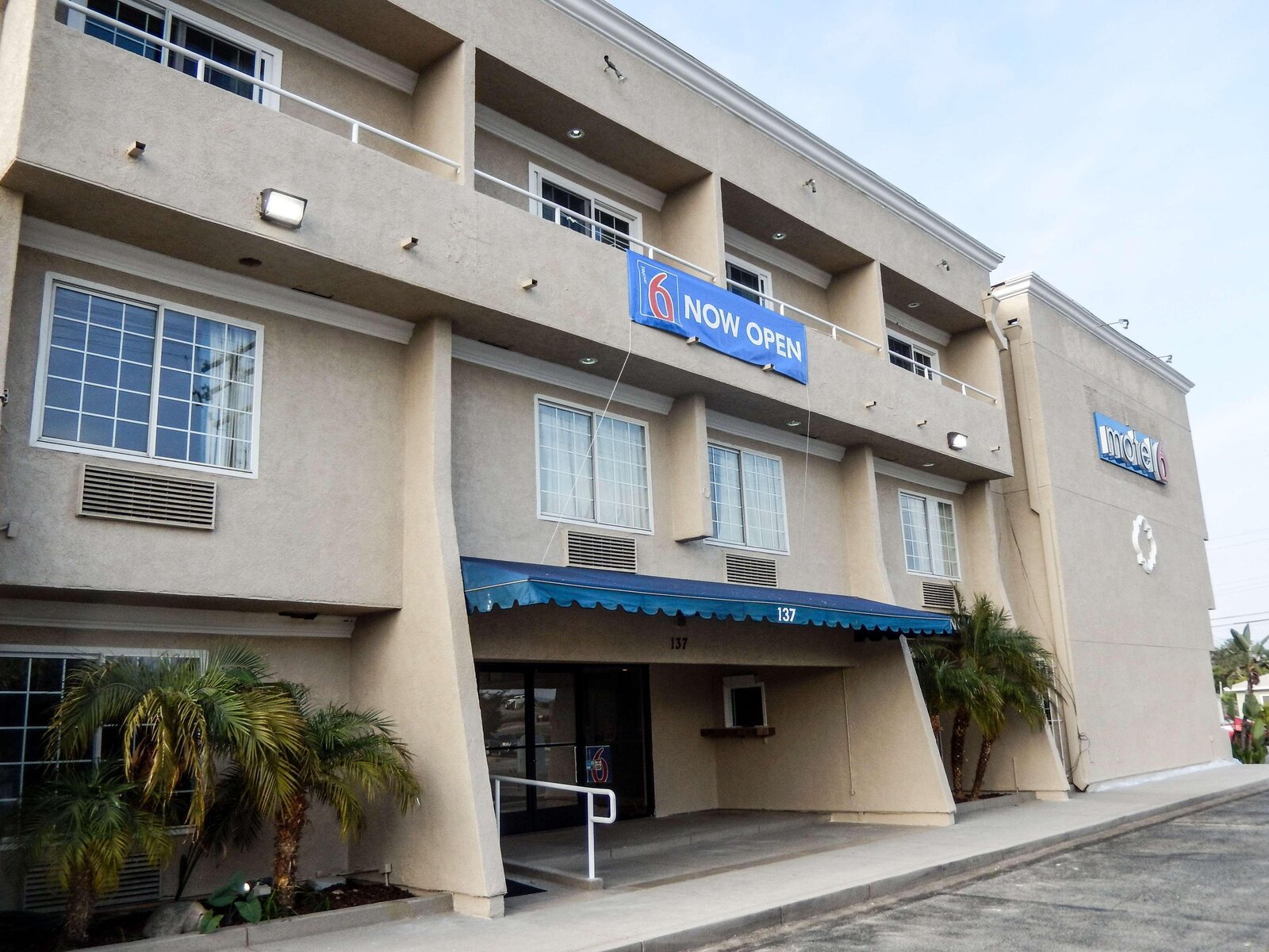 Hotel Motel 6 Azusa in Azusa günstig buchen bei TUI.com