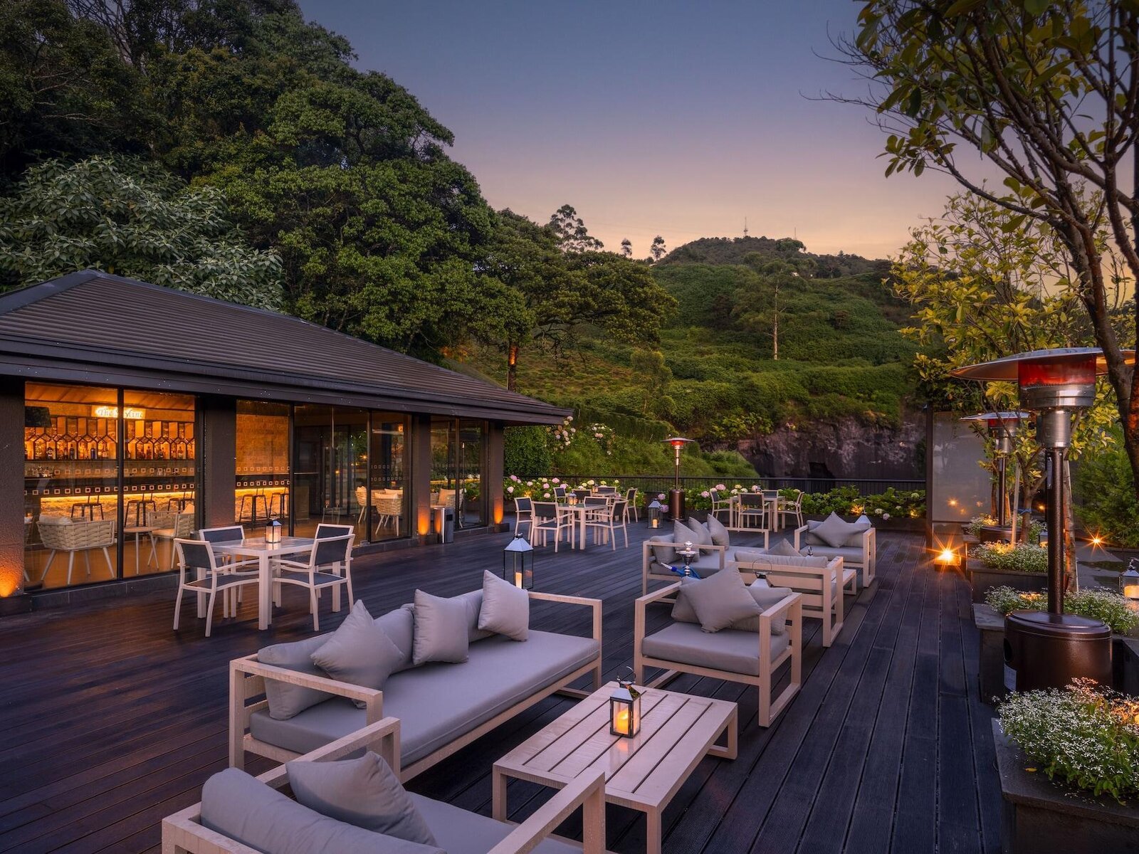 Hotel The Golden Ridge Nuwara Eliya in Nuwara Eliya günstig buchen bei ...